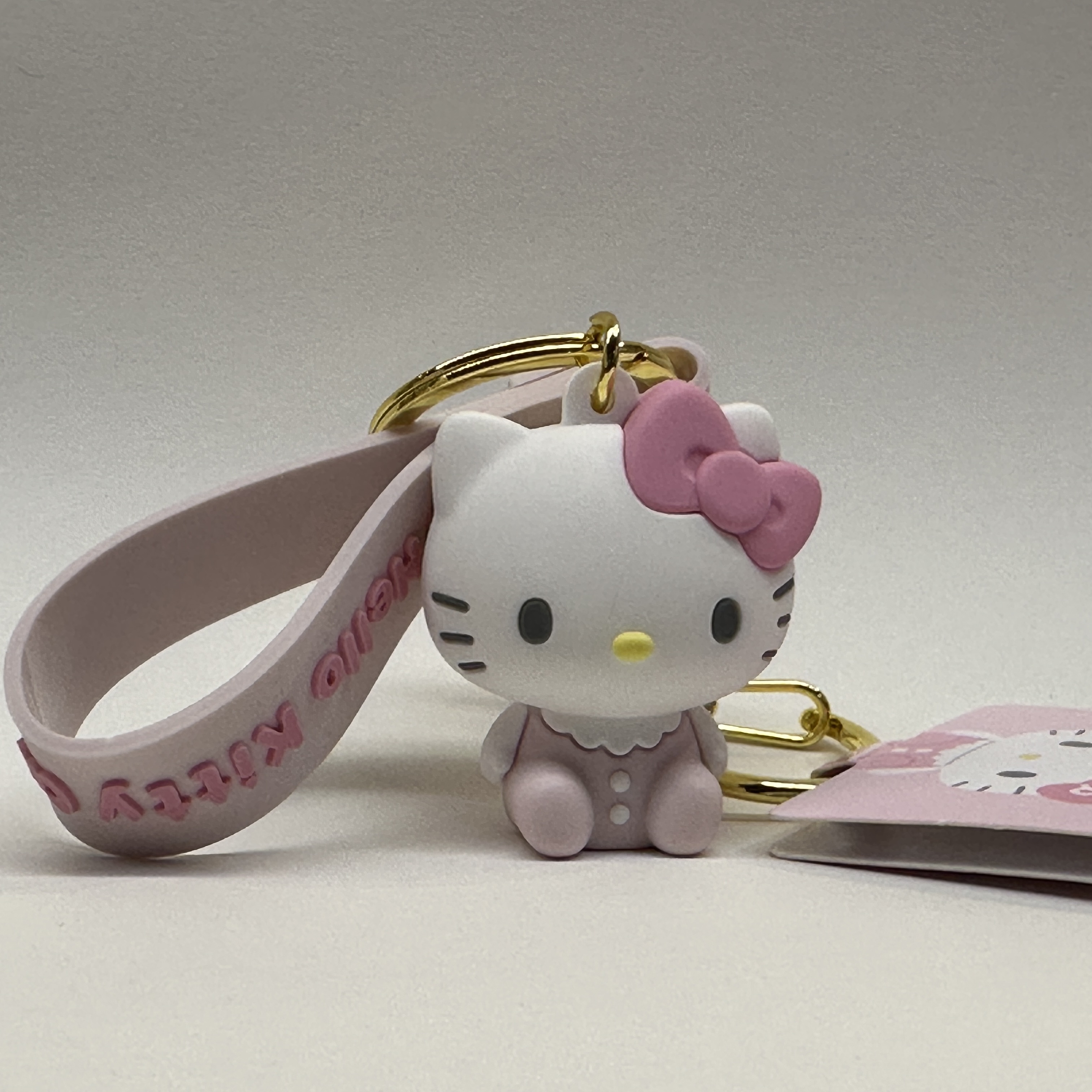 KEY RING W/PLASTIC MASCT: Baby Hello Kitty • Shiga's Imports